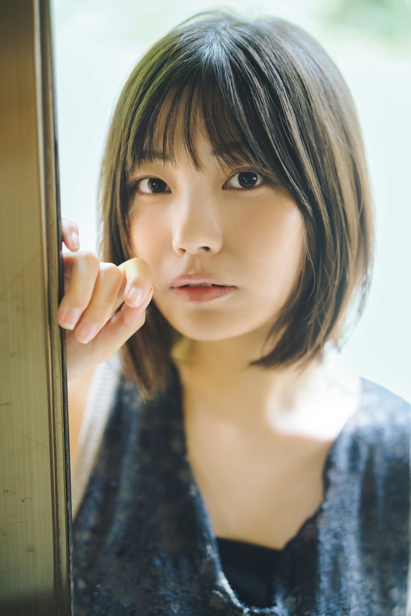 乃木坂46中西アルノ、儚げな表情で魅了 メンバーとの絆語る | NewsCafe