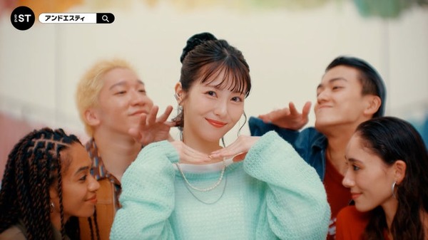 浜辺美波、ミセス「ダンスホール」起用の新CMで軽やかダンス「すごくハッピーな気持ちに」 | NewsCafe